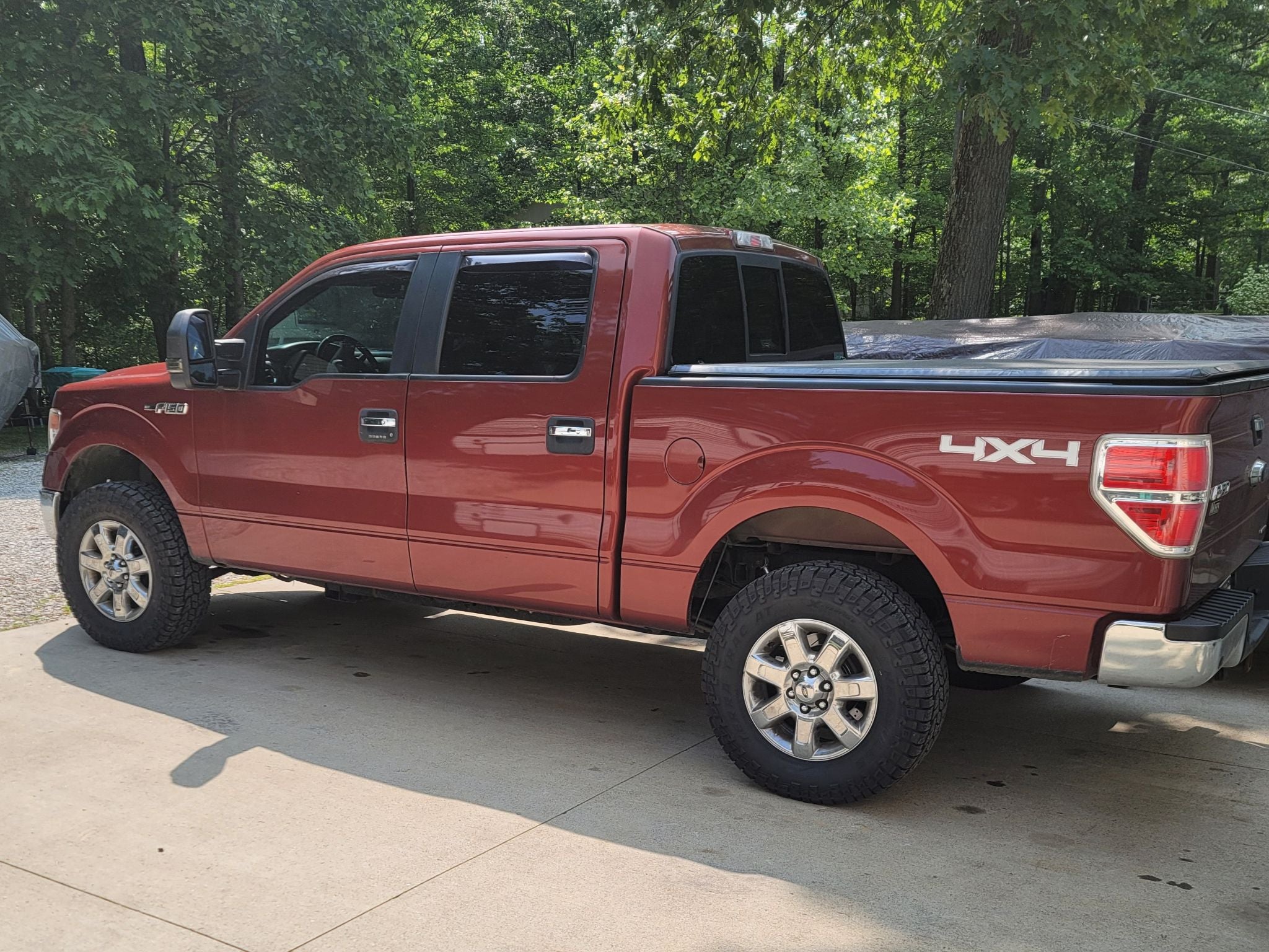2014 Ford F-150 with 1.5" Inch Wheel Spacers – Titan Wheel Accessories